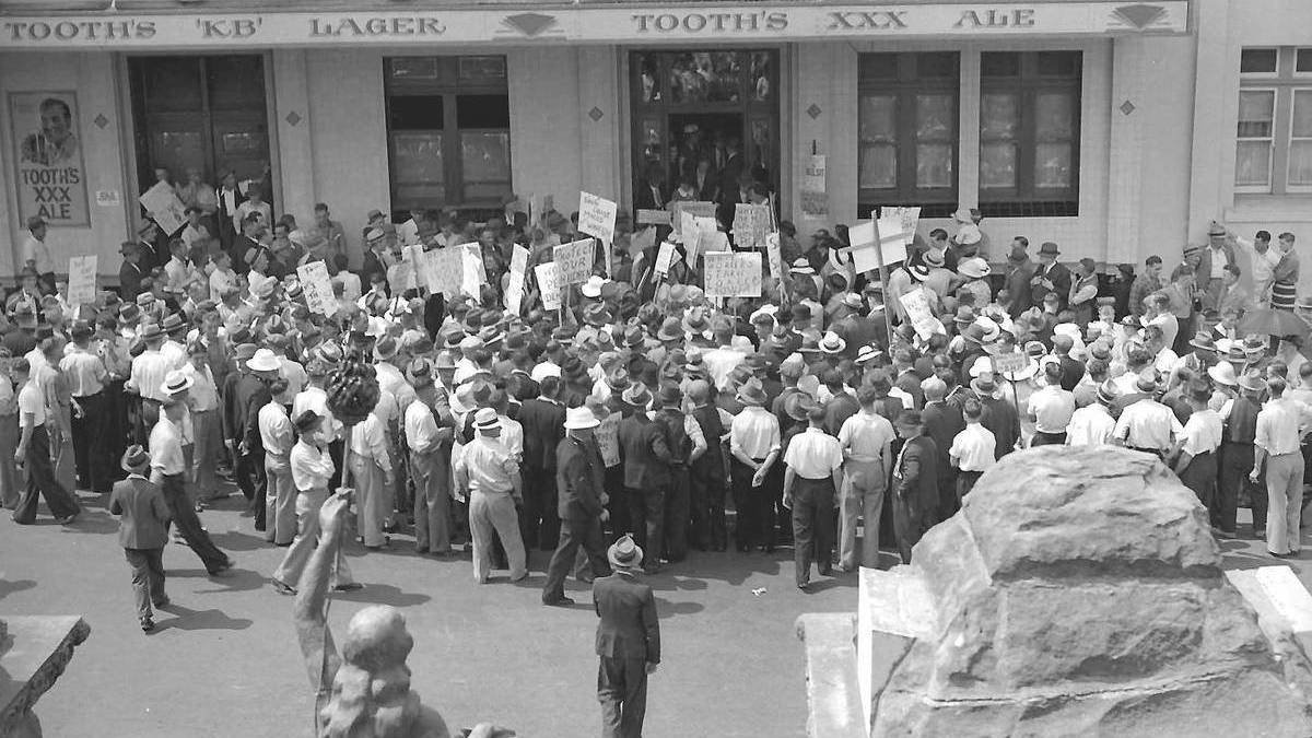 “Pig Iron Bob” and the 1938 Port Kembla strike - Australian Trade Union ...